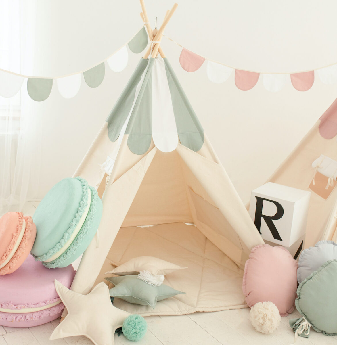 Tipi poles, teepee sticks - Cozy & Dozy