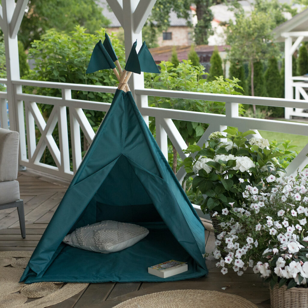 Water-resistant tipi tent, outdoor tipi Pine - Cozy & Dozy