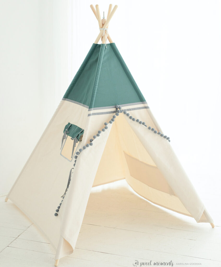 Tipi tent Adventure, set with mat and pillows - Cozy & Dozy