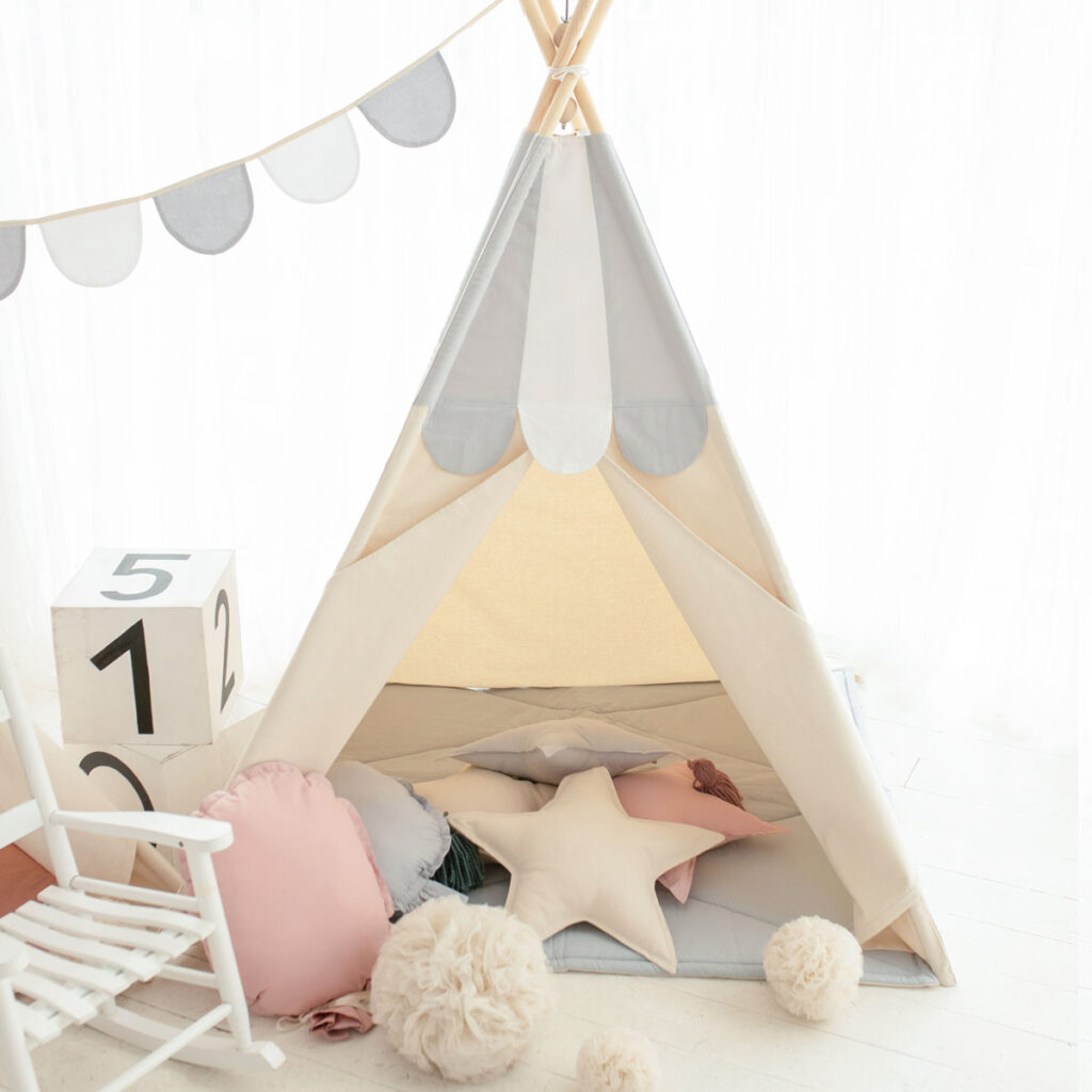 Tipi tent Candy Grey with soft mat - Cozy & Dozy
